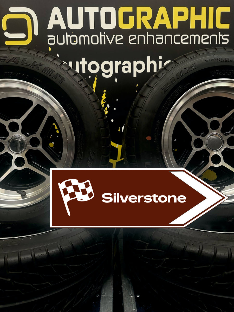 Silverstone Race Track - Road Signs - Arrows – Auto Graphic